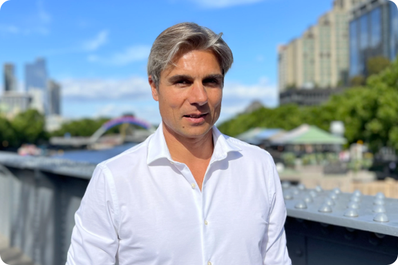 Entrevista a Gerard Paratte: Foco em "Vender com a Properstar", um ...